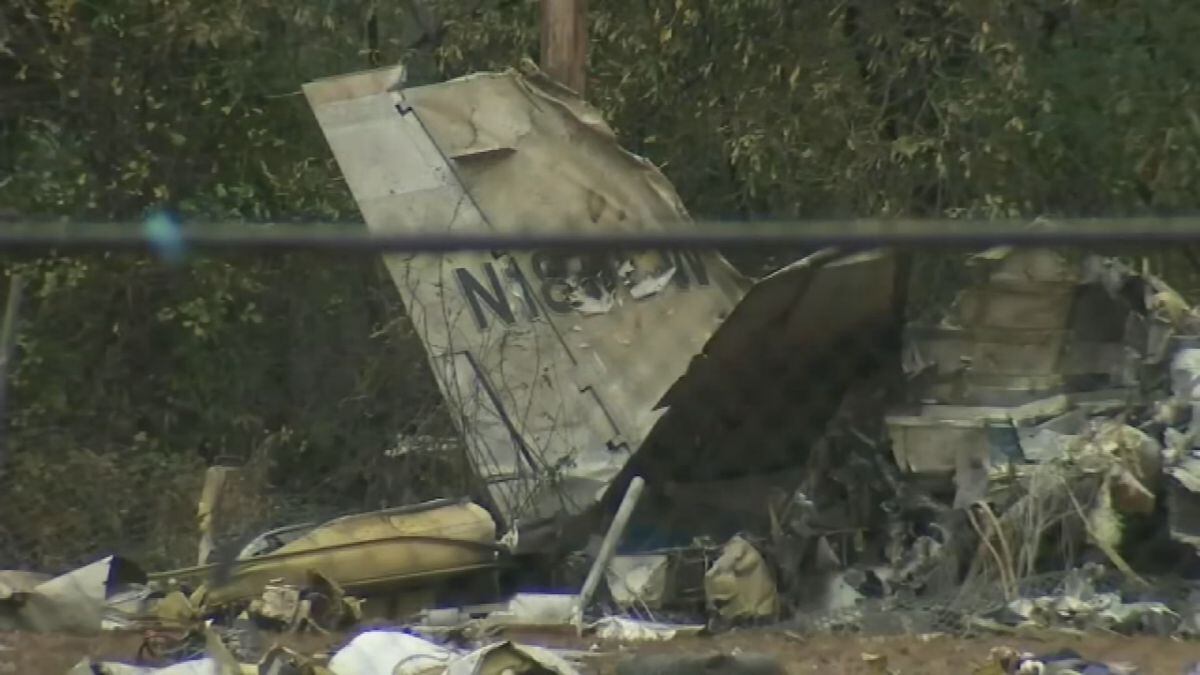 New report details the moments before plane crashed in Atlanta, killing ...